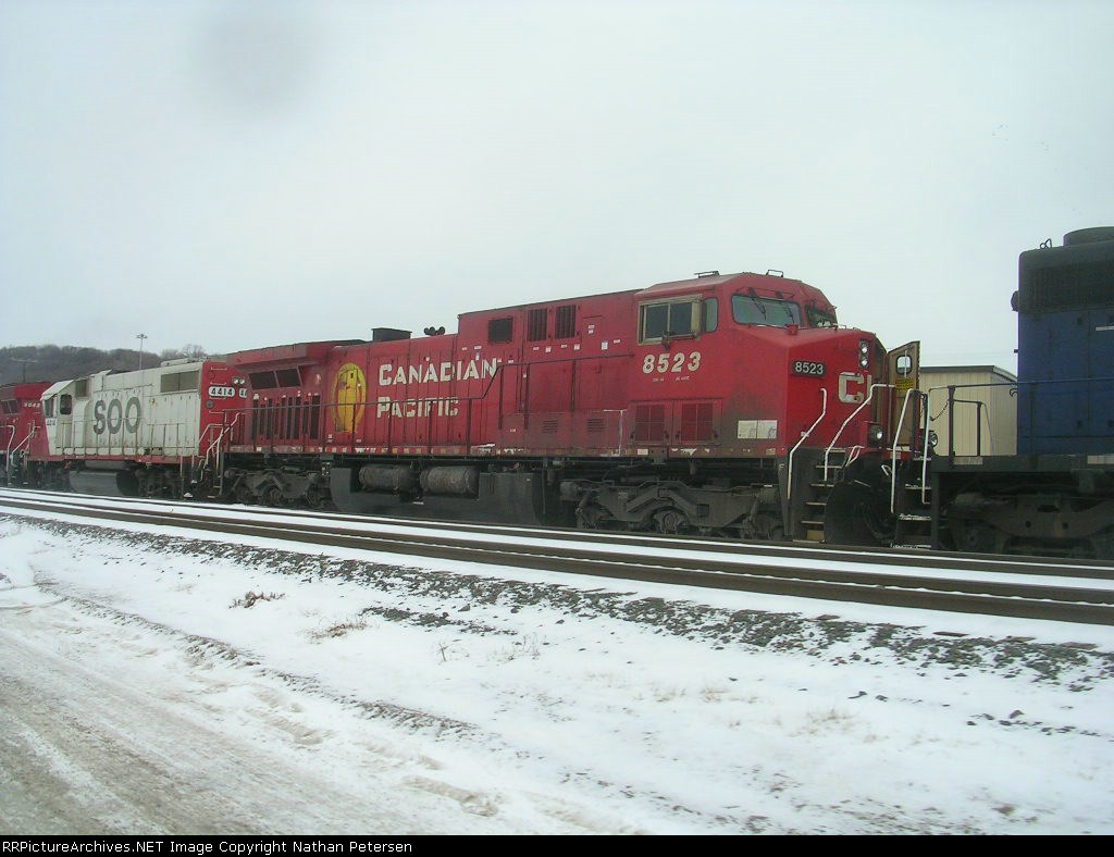 CP 8523
